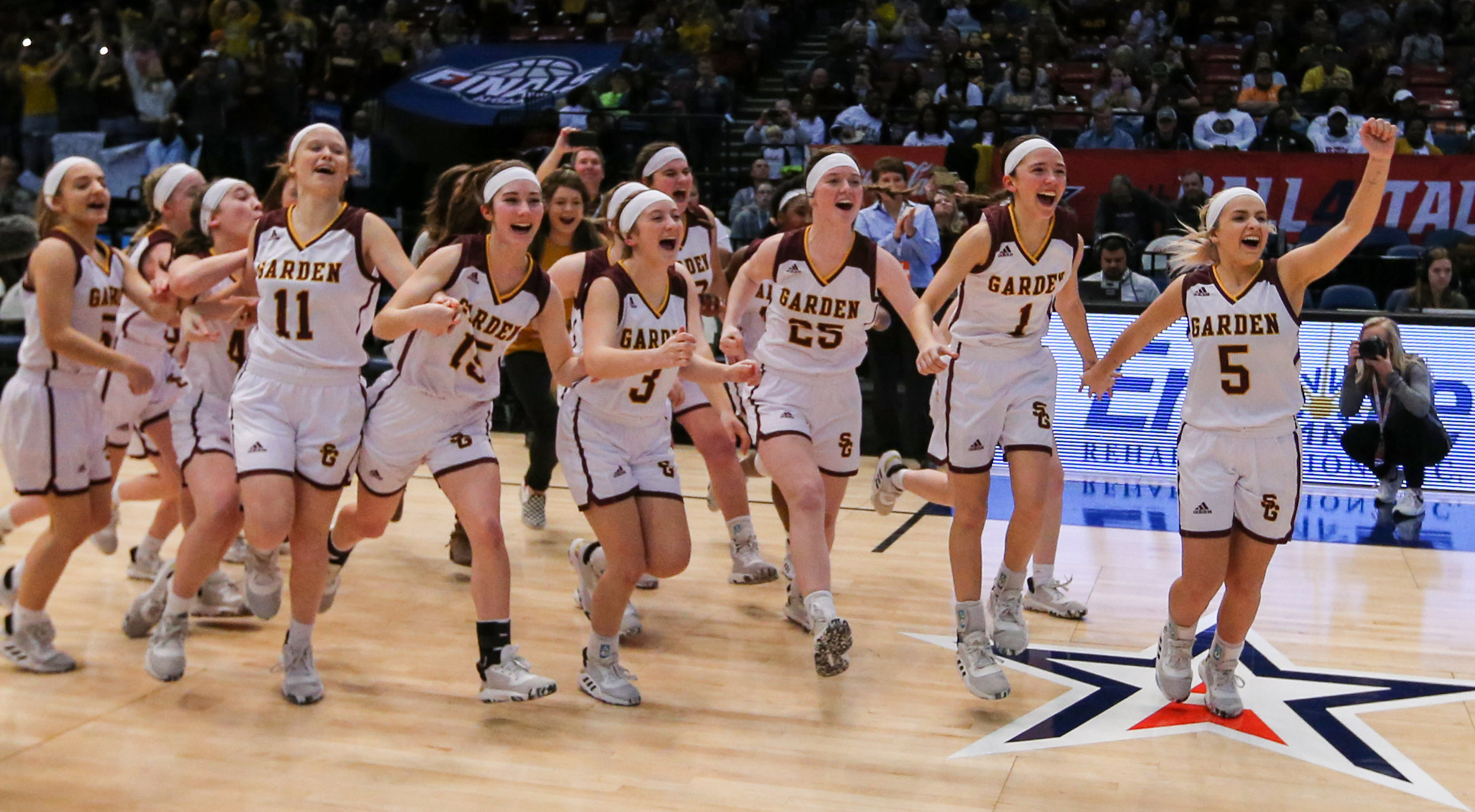 Spring Garden vs. St. Luke's 1A championship basketball - al.com