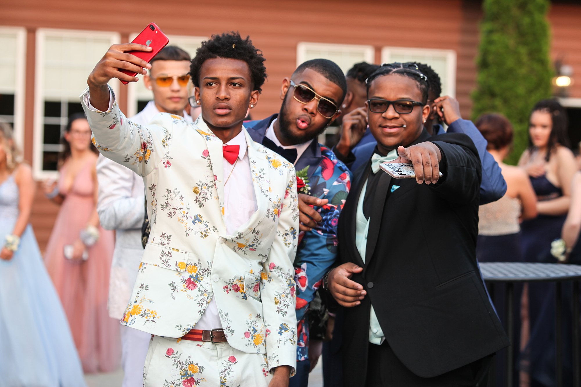 2019 Prom Photos: Springfield Renaissance School Prom at The Log Cabin ...