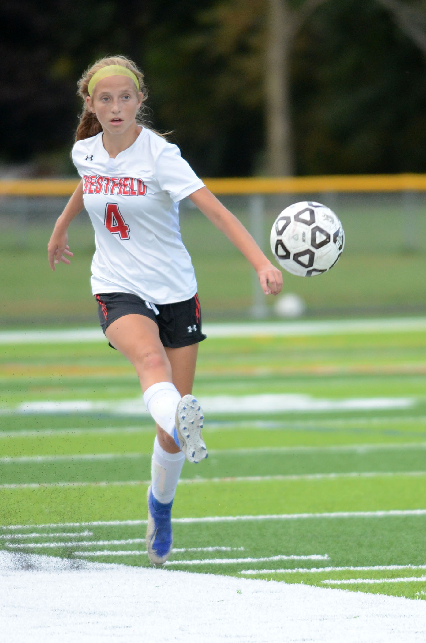 Minnechaug girls soccer defeats Westfield, 1-0 - masslive.com