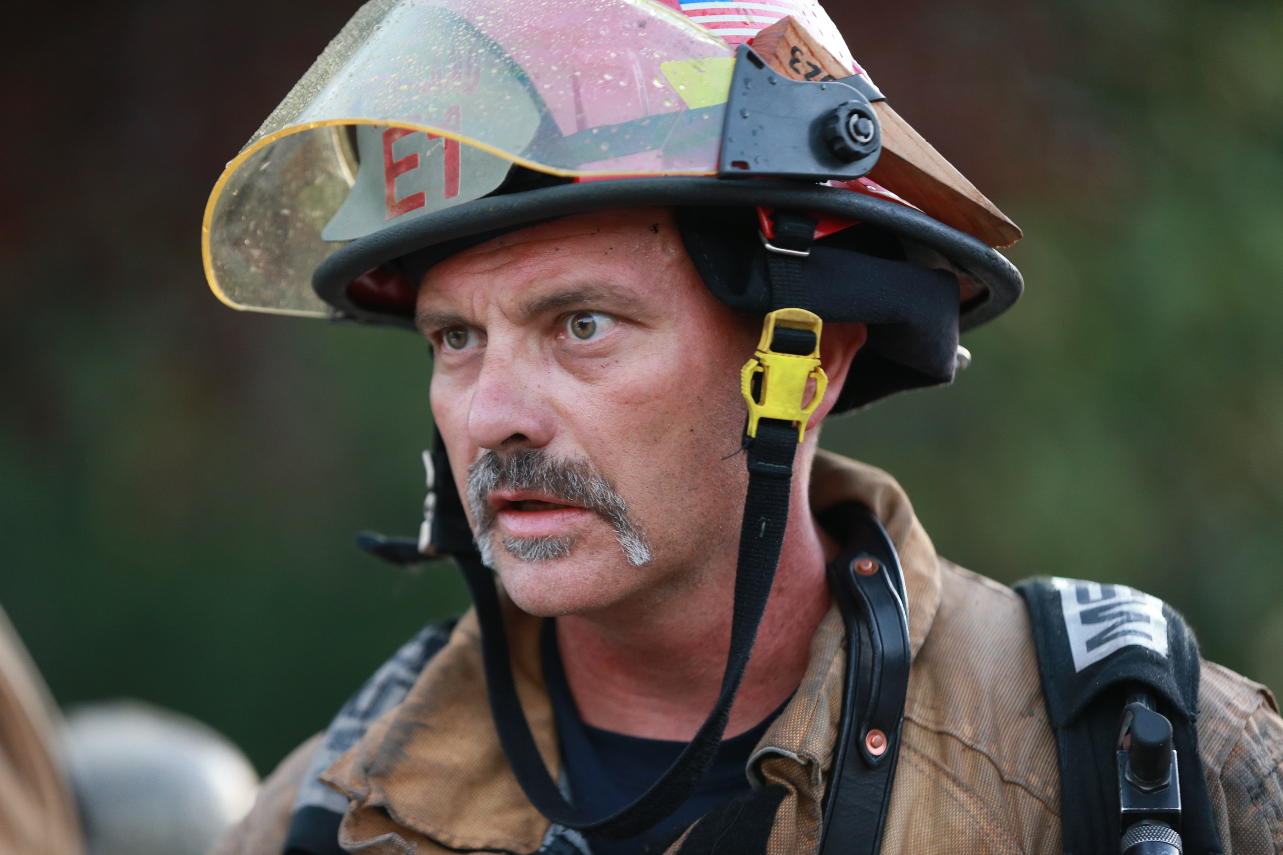 Fire spreads in Northeast Portland - oregonlive.com