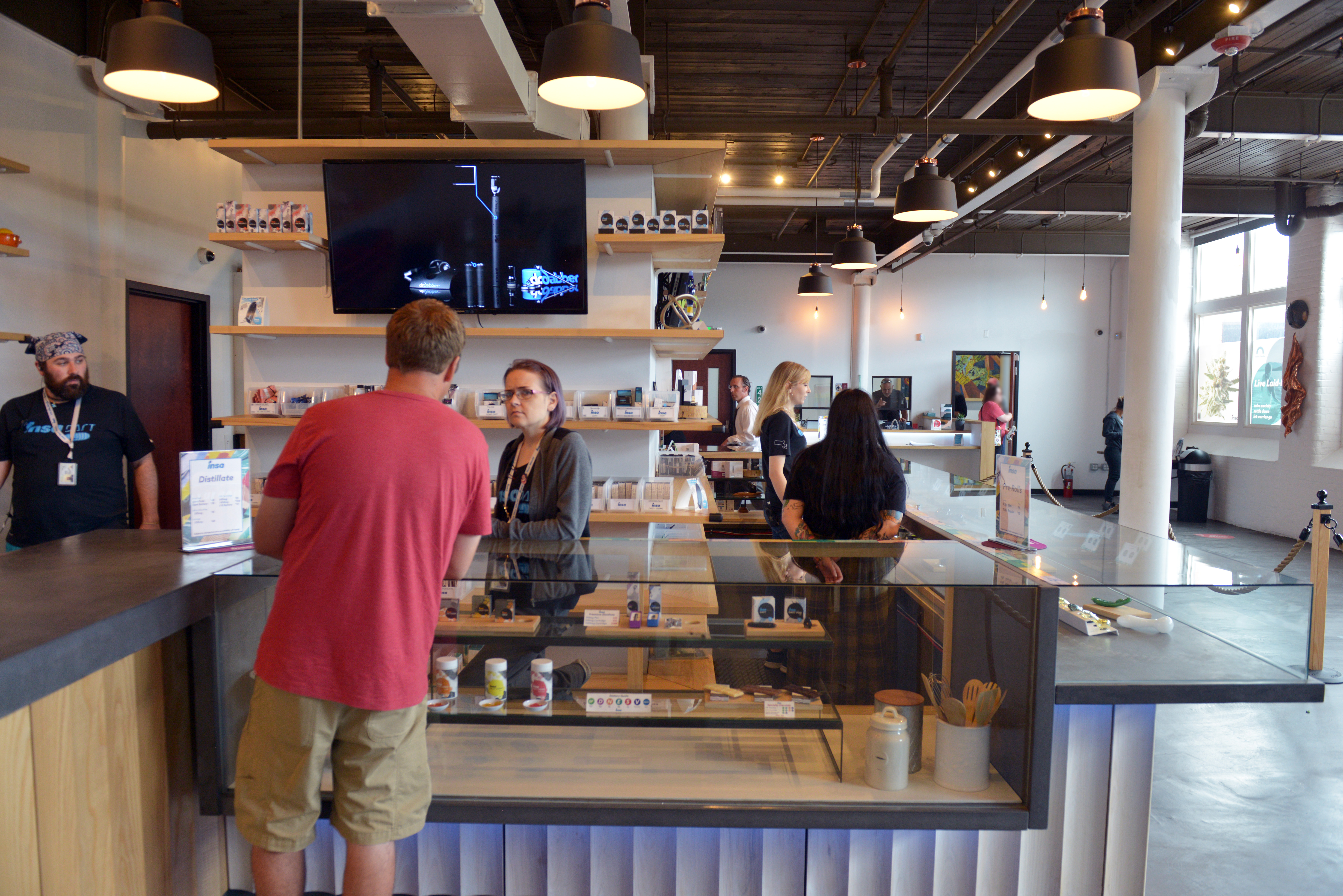 Behind the scenes at INSA, Easthampton's marijuana dispensary ...