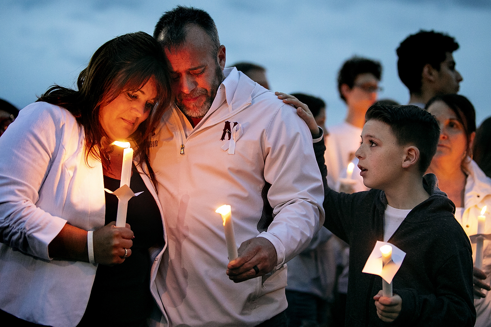 Hundreds mourn Alexis “Lexi” Faye at vigil in Newton - nj.com