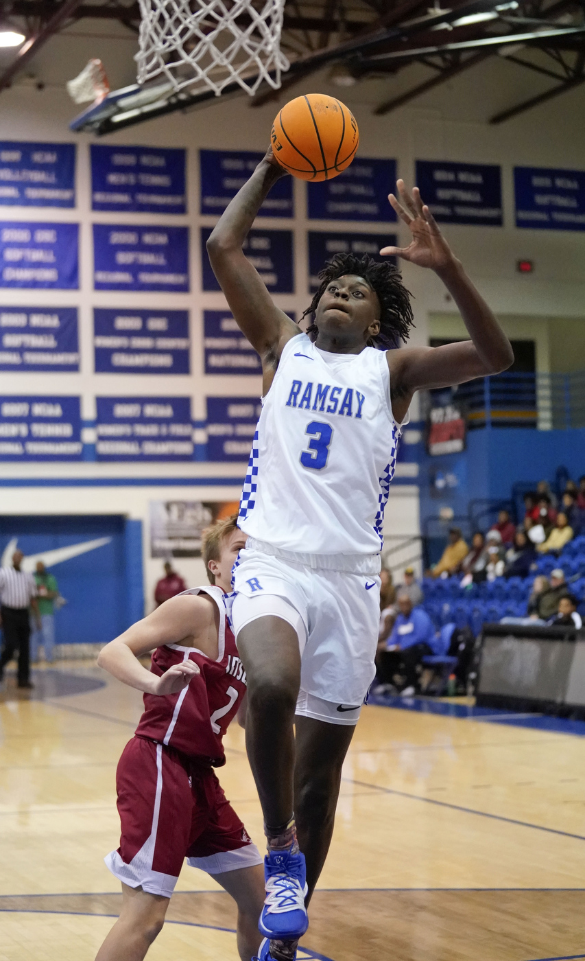 Hartselle vs. Ramsay boys basketball MLK Showcase at UAH 1.20.2020 - al.com