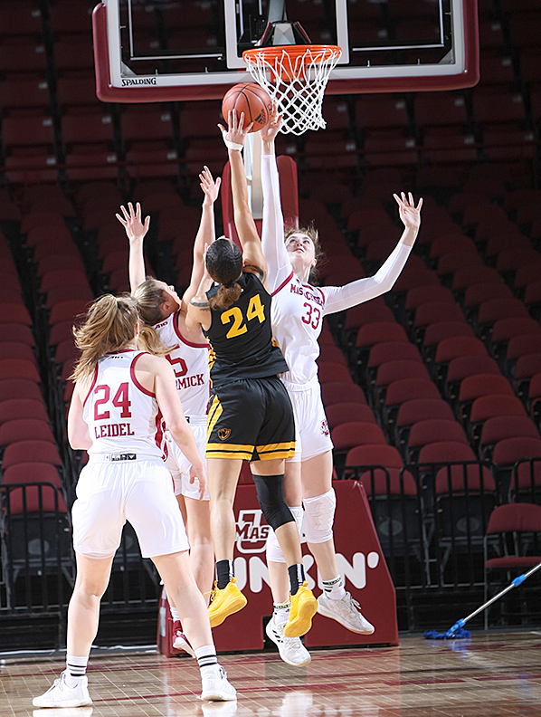 UMass Women's Basketball vs VCU 1/22/20 - masslive.com