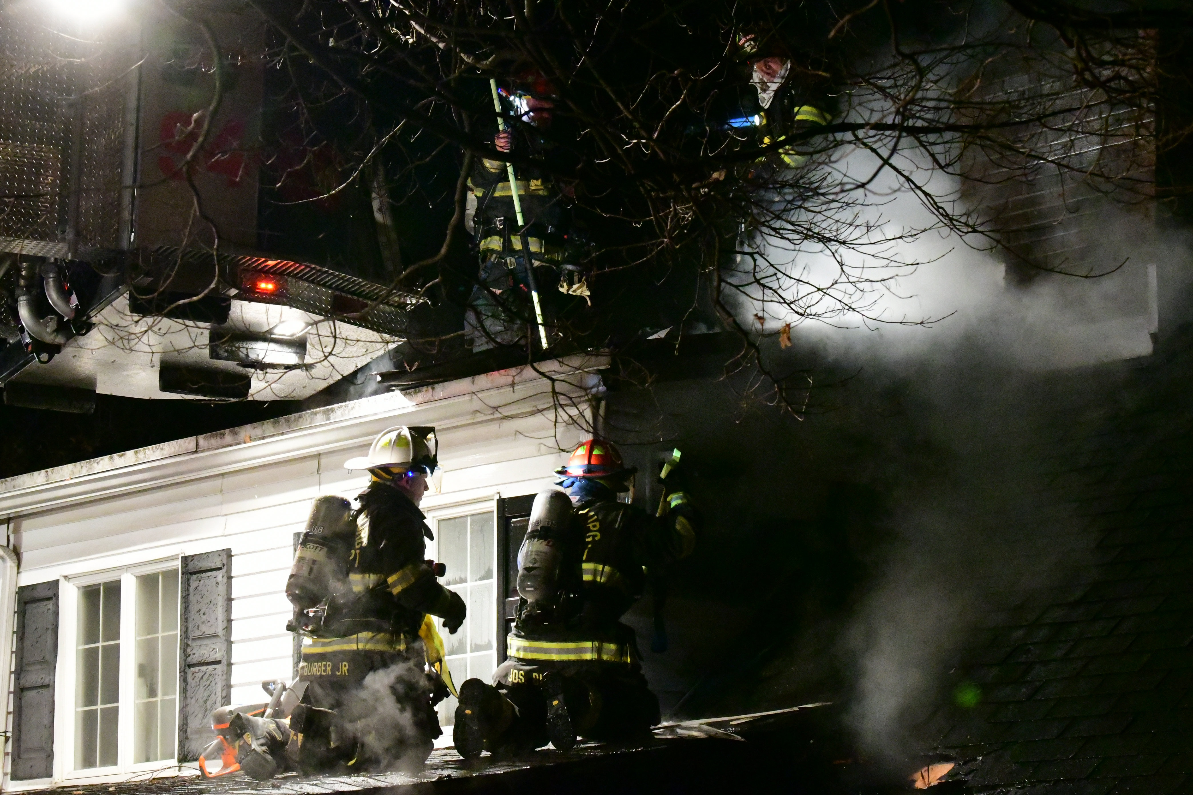 Fire breaks out at 720 Metz St., Phillipsburg - lehighvalleylive.com