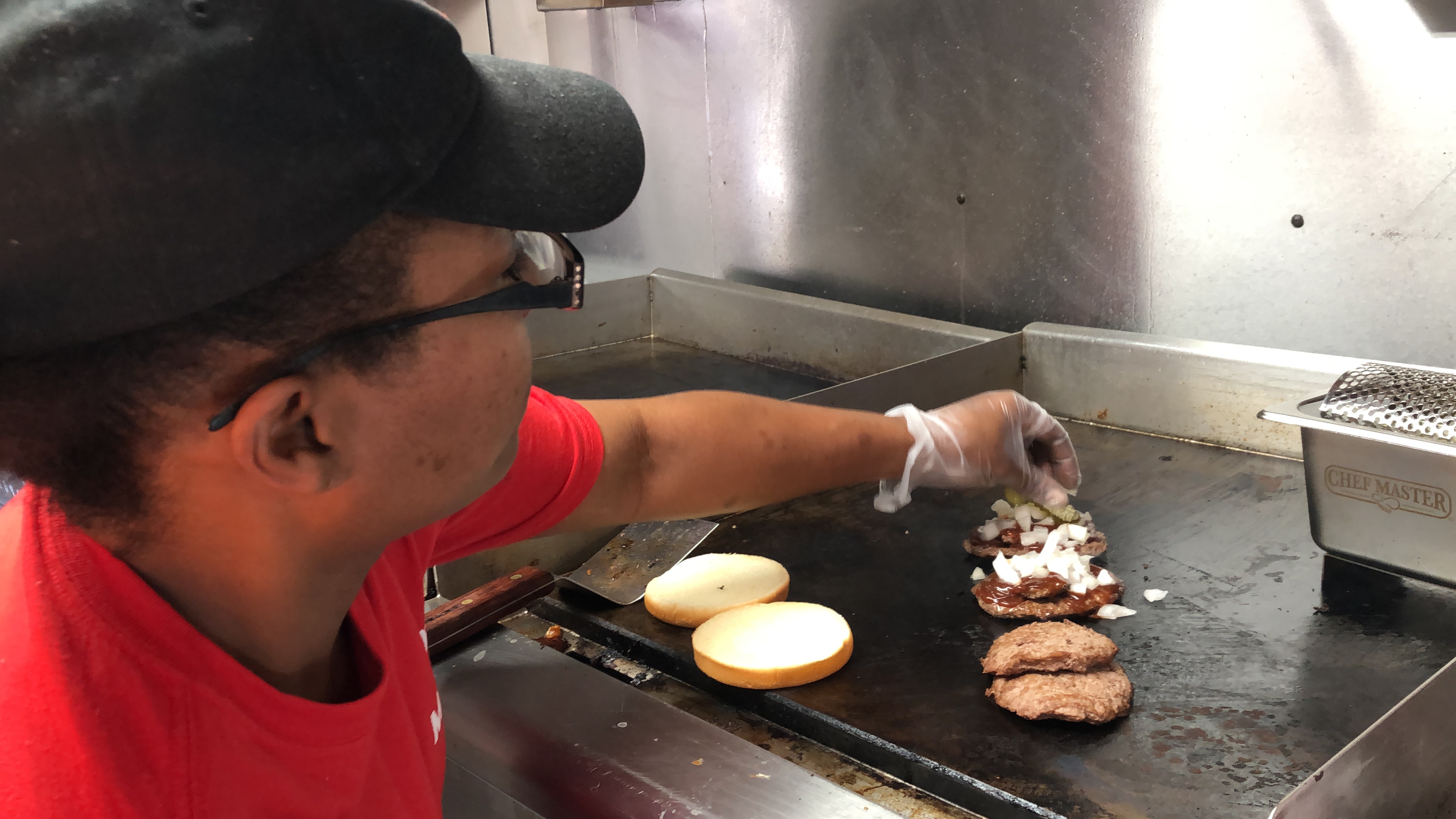 Milo's Burger Bus - al.com