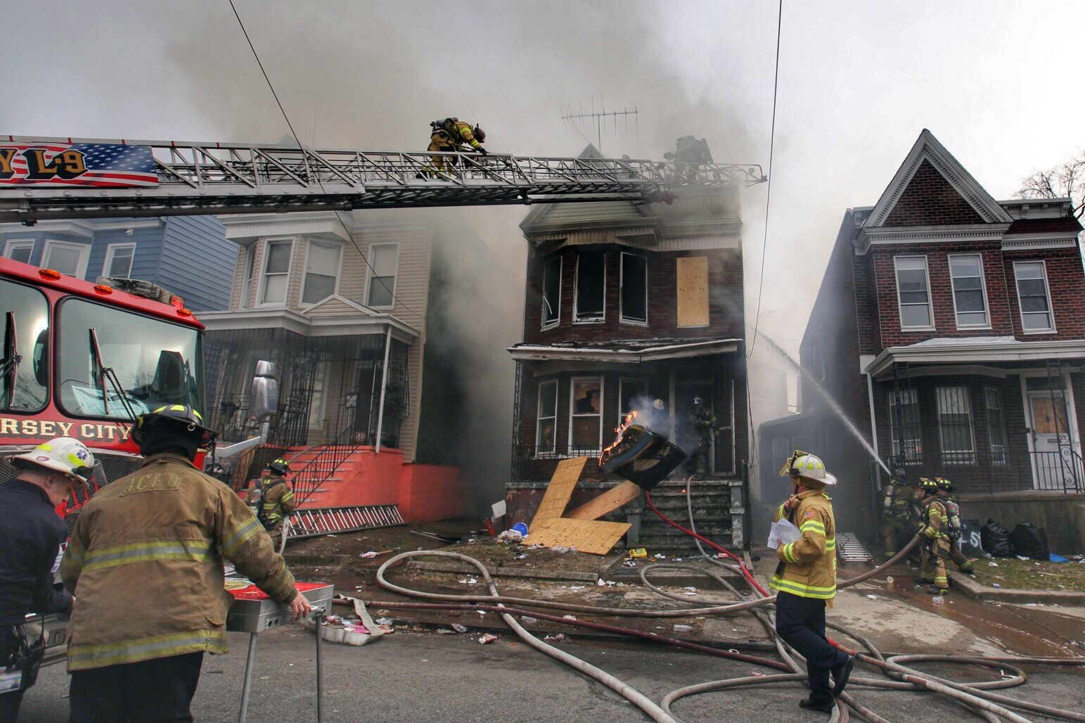 2-alarm blaze on Clinton Avenue, Jersey City, March 24, 2019 - nj.com