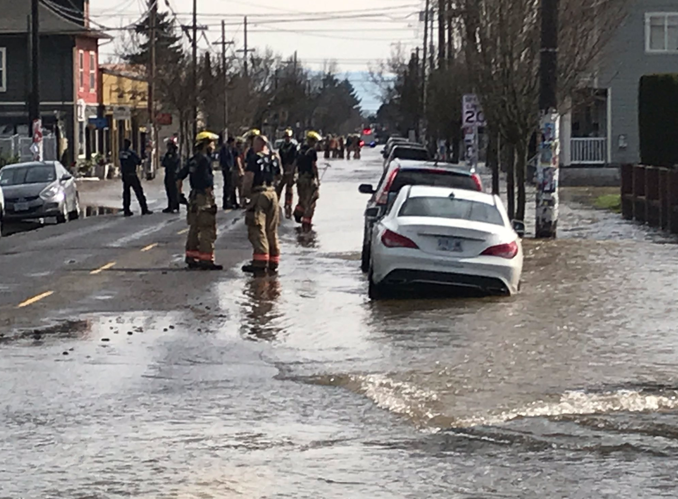 Northeast Portland flood - oregonlive.com