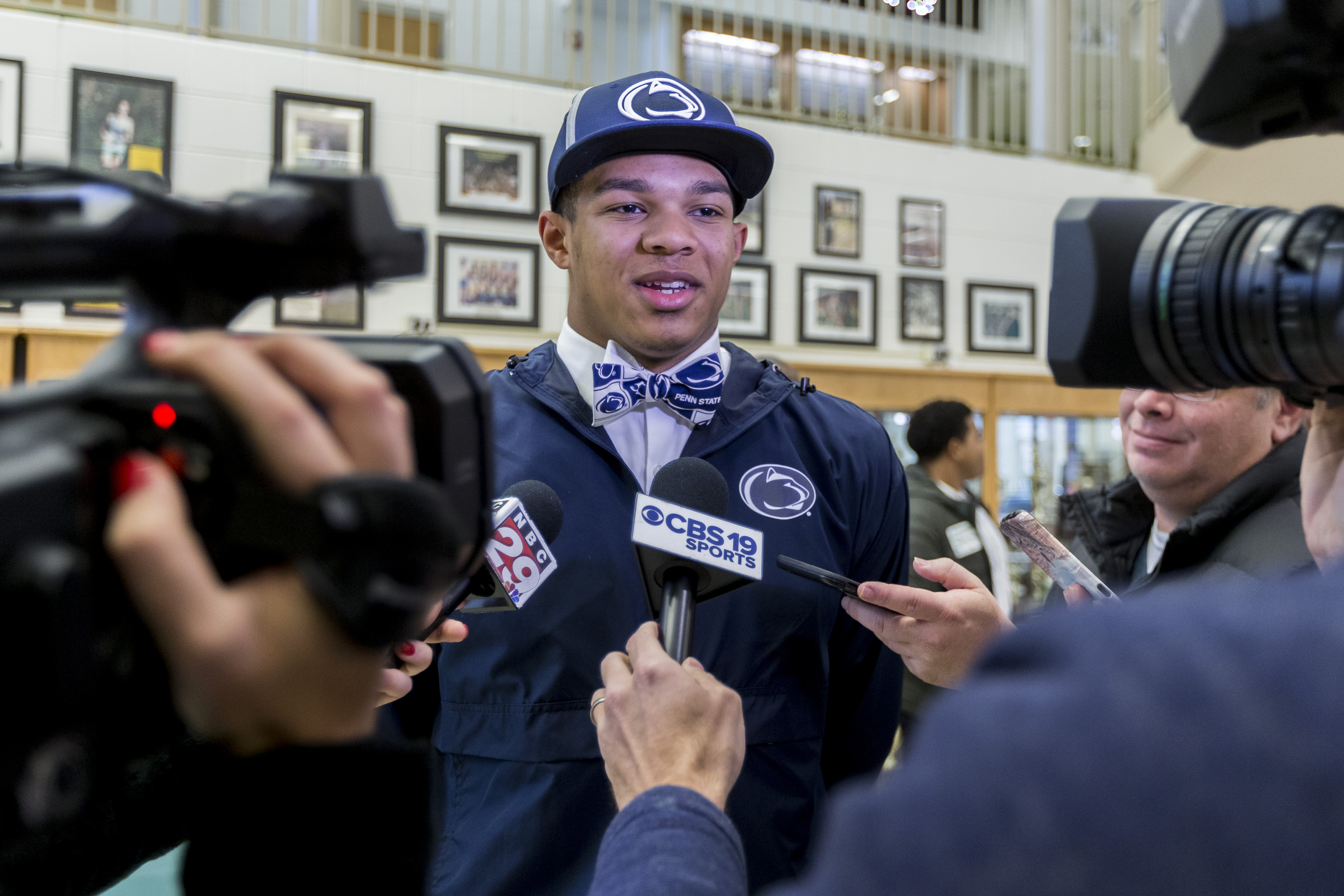 5-star Brandon Smith signs letter of intent to play for Penn State ...