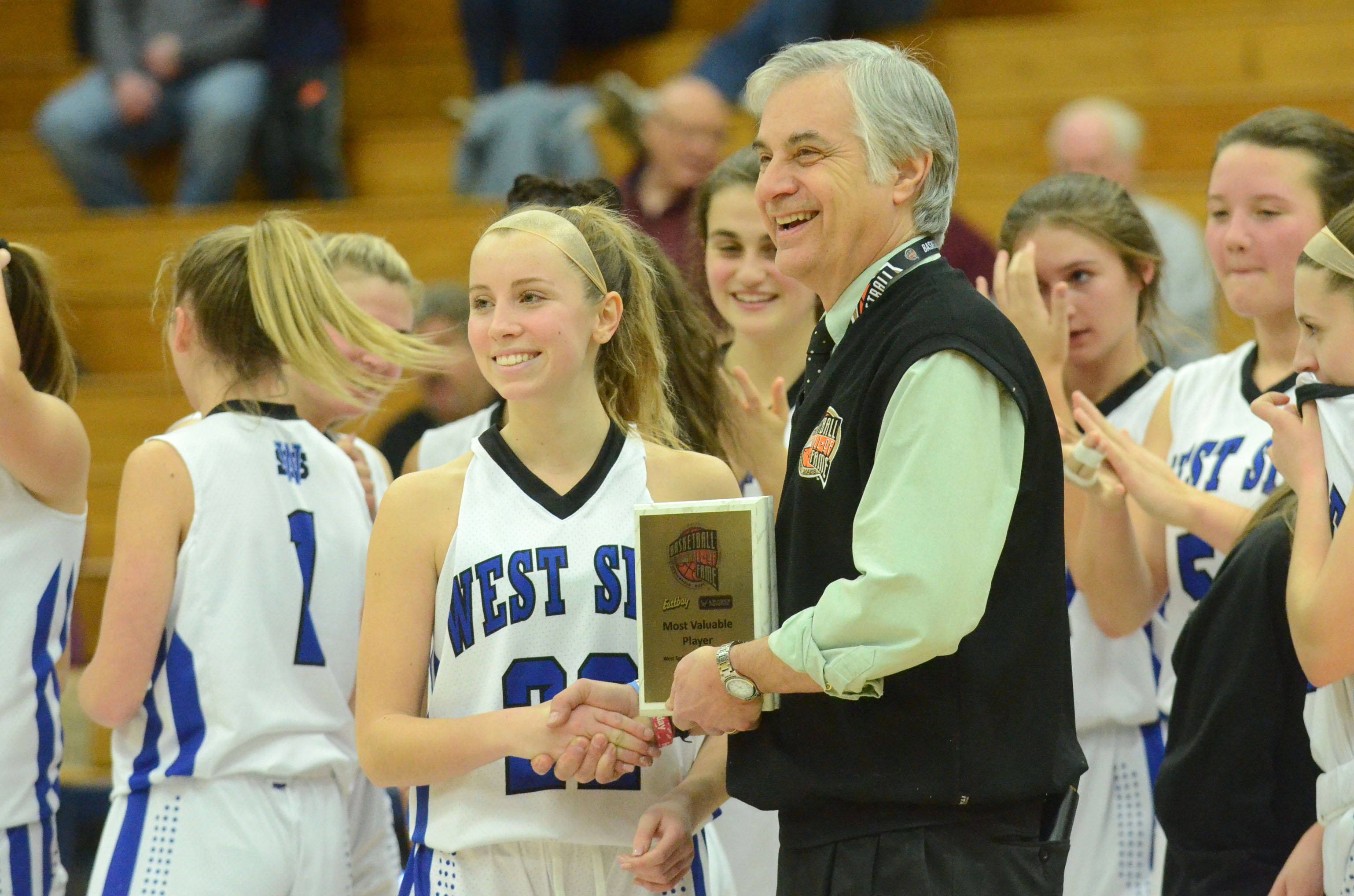 Taconic girls basketball defeats West Springfield at Hoophall Classic ...