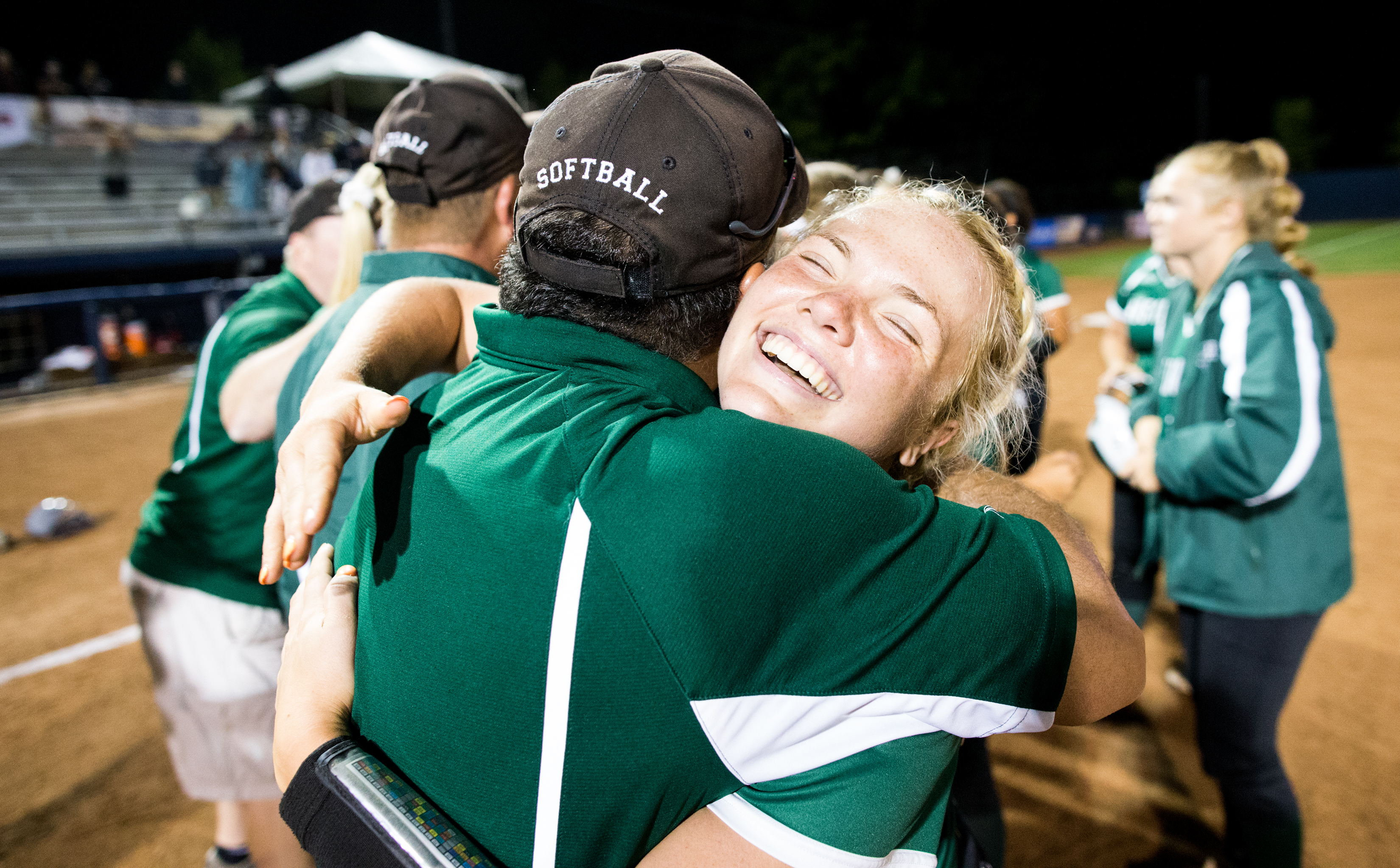West Perry vs Elizabeth Forward in 4A softball championship - pennlive.com