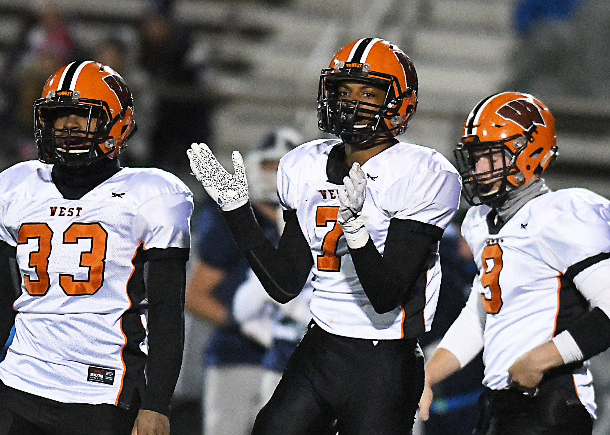 Middletown South Football defeats Hamilton West 24-7 in the 1st round ...