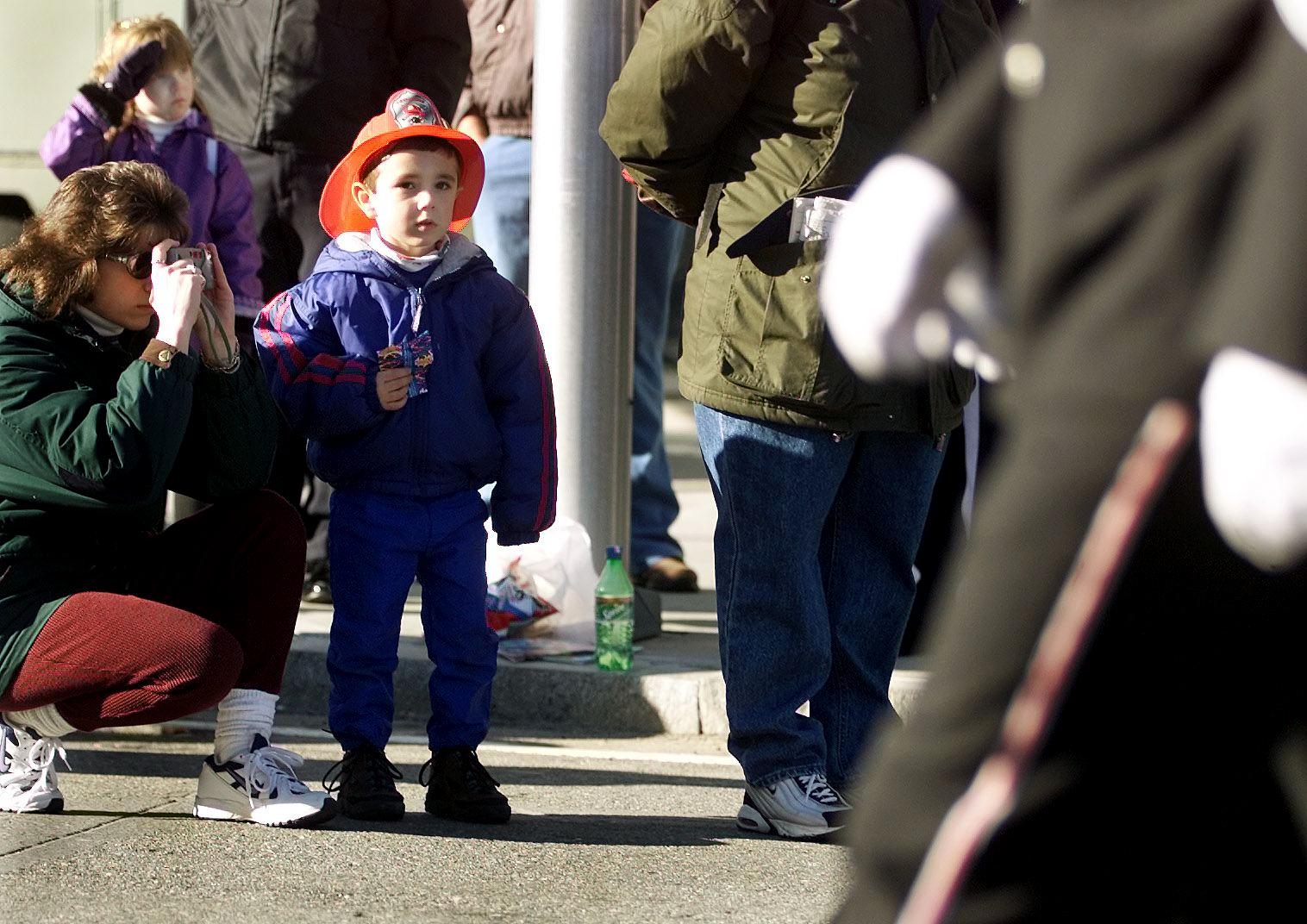 1999 Worcester Cold Storage fire where six firefighters lost their ...
