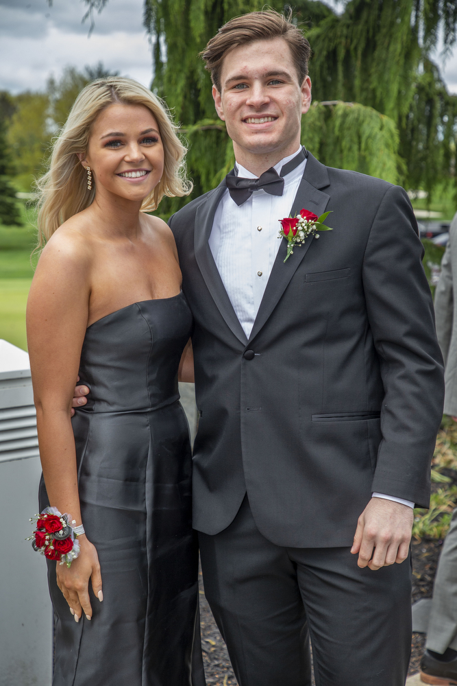 Trinity High School 2019 Prom at West Shore Country Club - pennlive.com