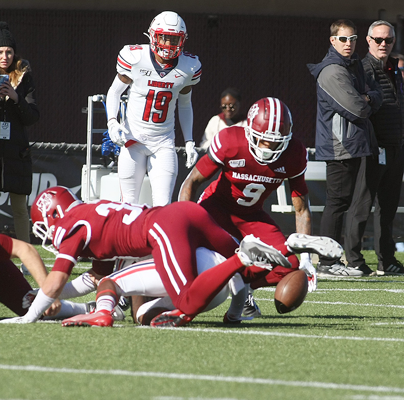 UMass Football vs Liberty 11/2/19 - masslive.com