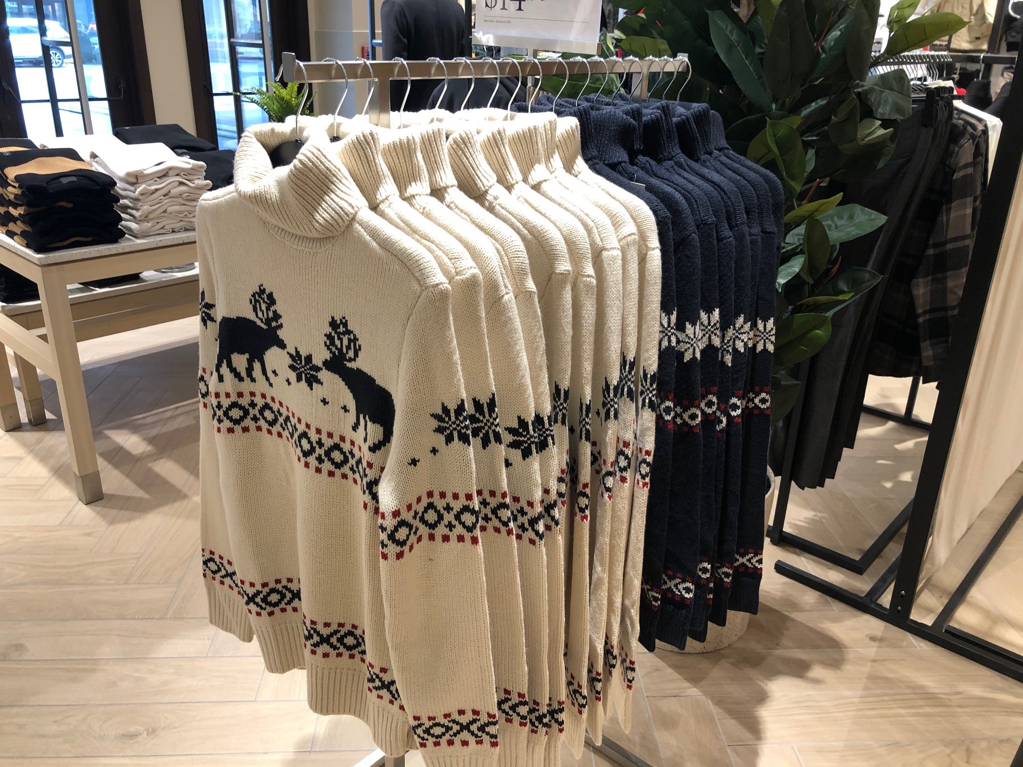 H&M Downtown Detroit location at 1505 Woodward Avenue - mlive.com