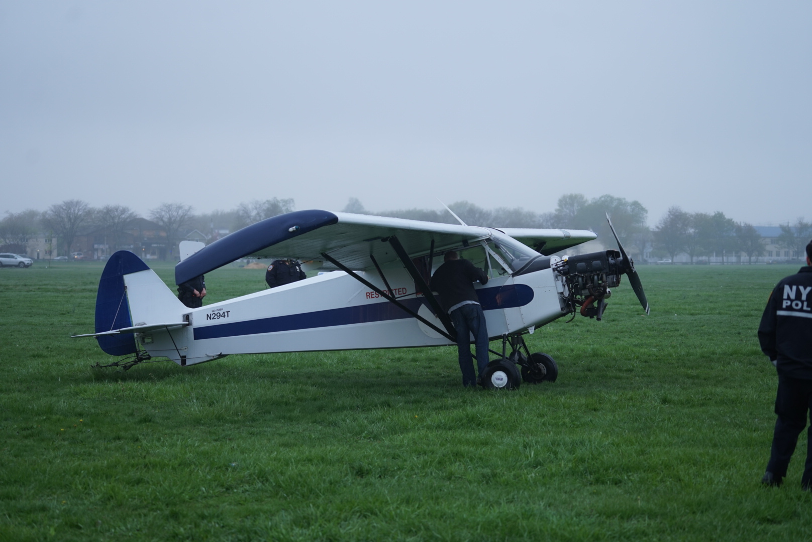 Plane makes emergency landing on Miller Field - silive.com