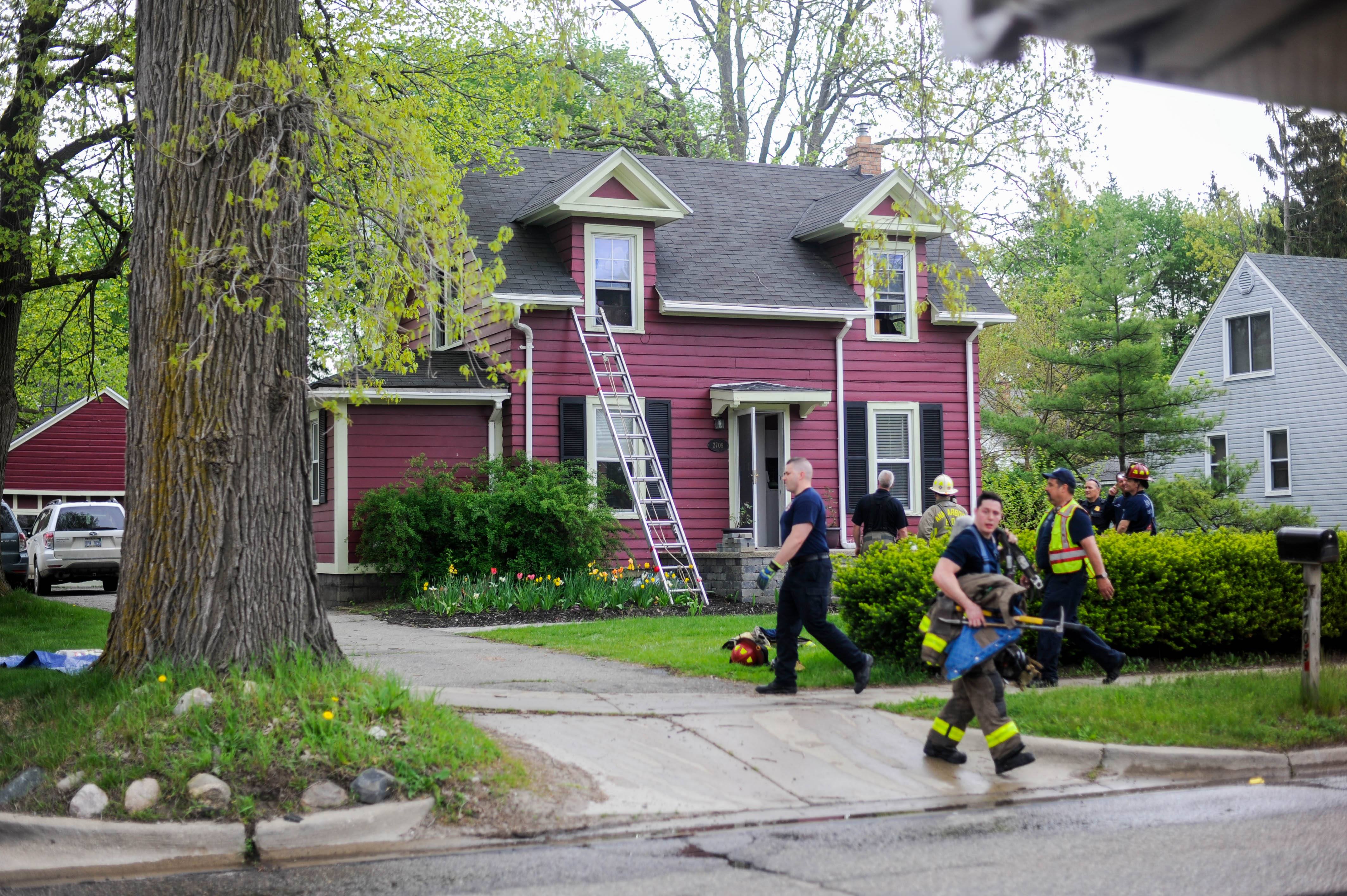Ann Arbor fire crews respond to bedroom fire on Platt Road - mlive.com