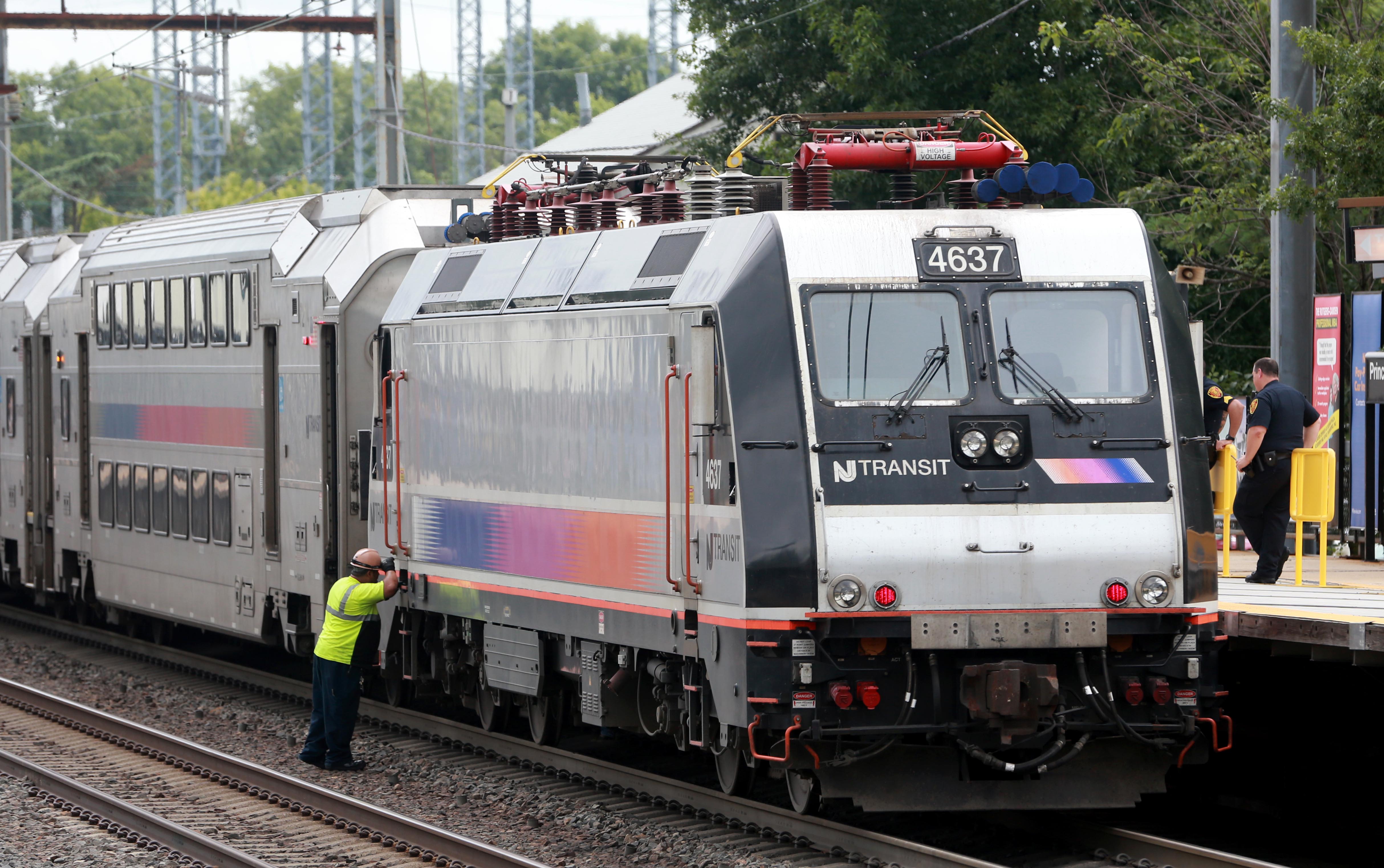NJ Transit Trains Are The Nation s Worst Again Feds Say