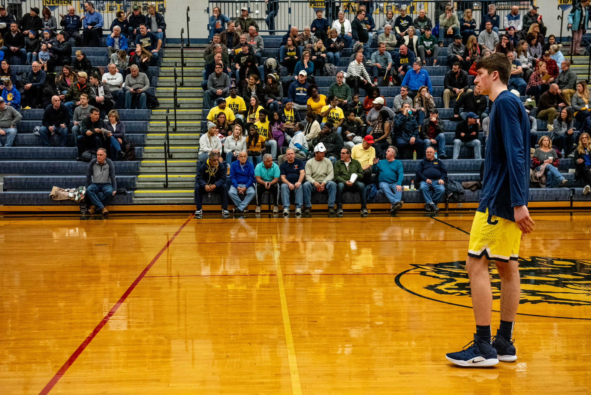 Clarkston's Matt Nicholson dominates court against Oak Park - mlive.com
