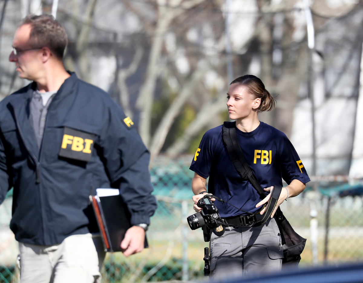 FBI agents raid the home of Atlantic City Mayor Frank Gilliam, Dec. 3 ...