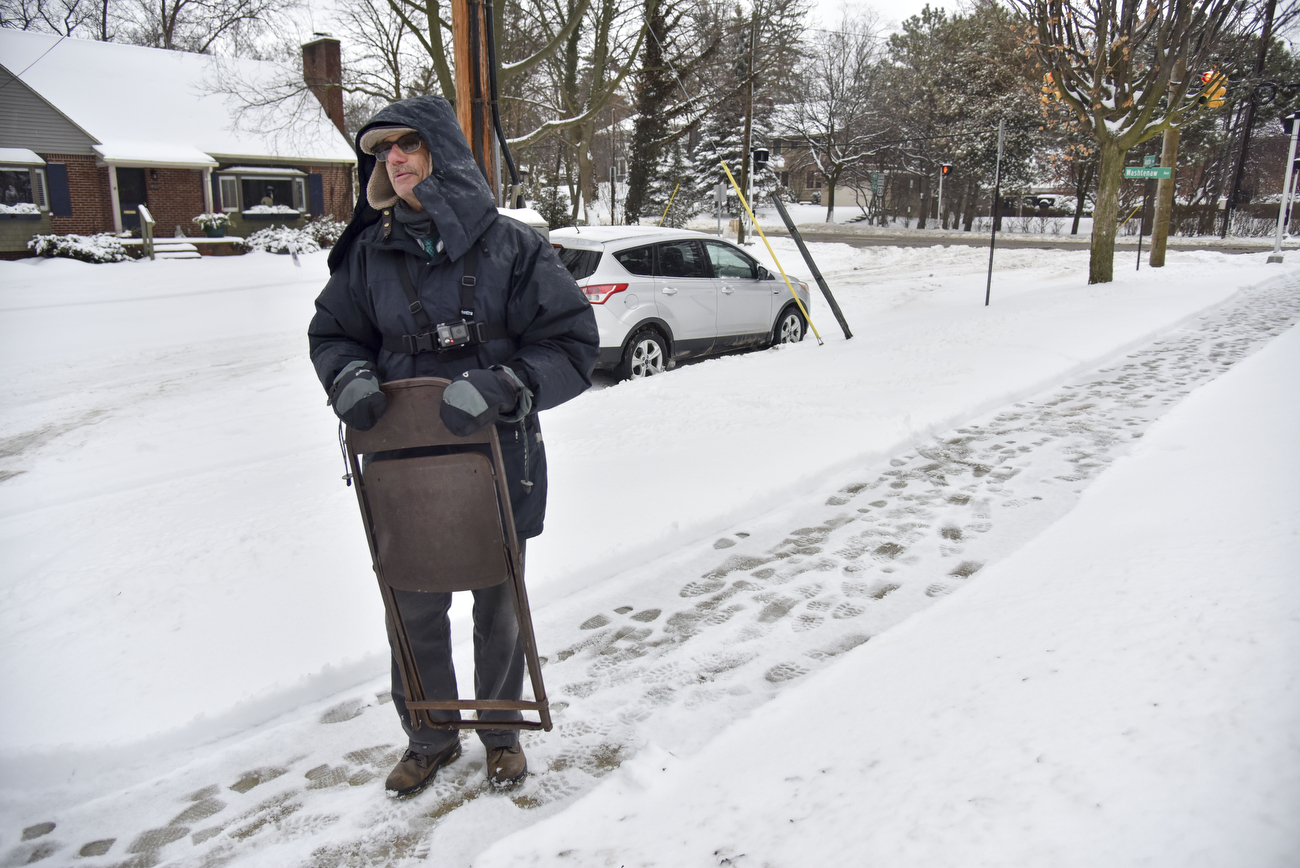 Anti-Israel and pro-Israel demonstrators find friendship amidst ...