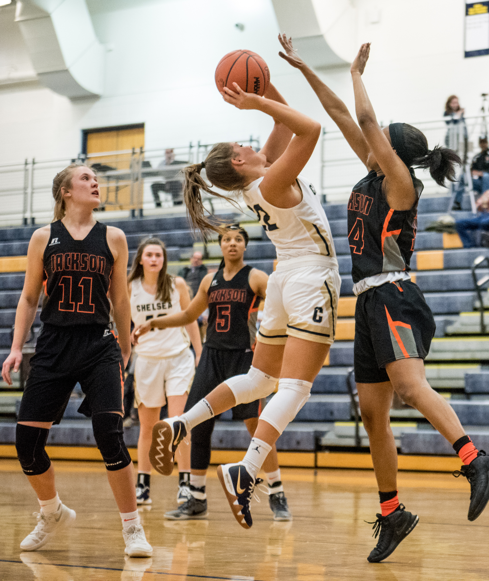 Chelsea girls basketball defeats Jackson, 52-43 - mlive.com