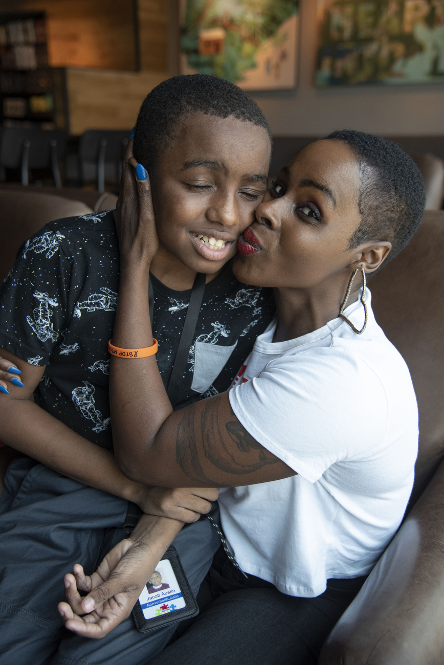 April Austin raising money for Multiple Sclerosis treatment - mlive.com