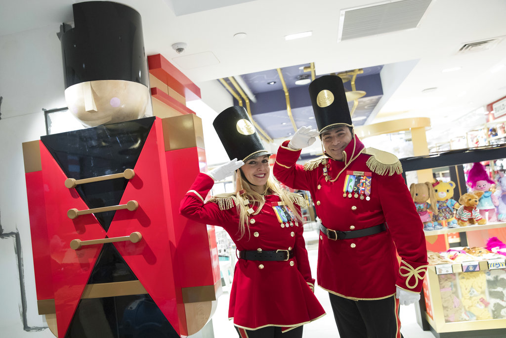 FAO Schwarz New York opening - cleveland.com
