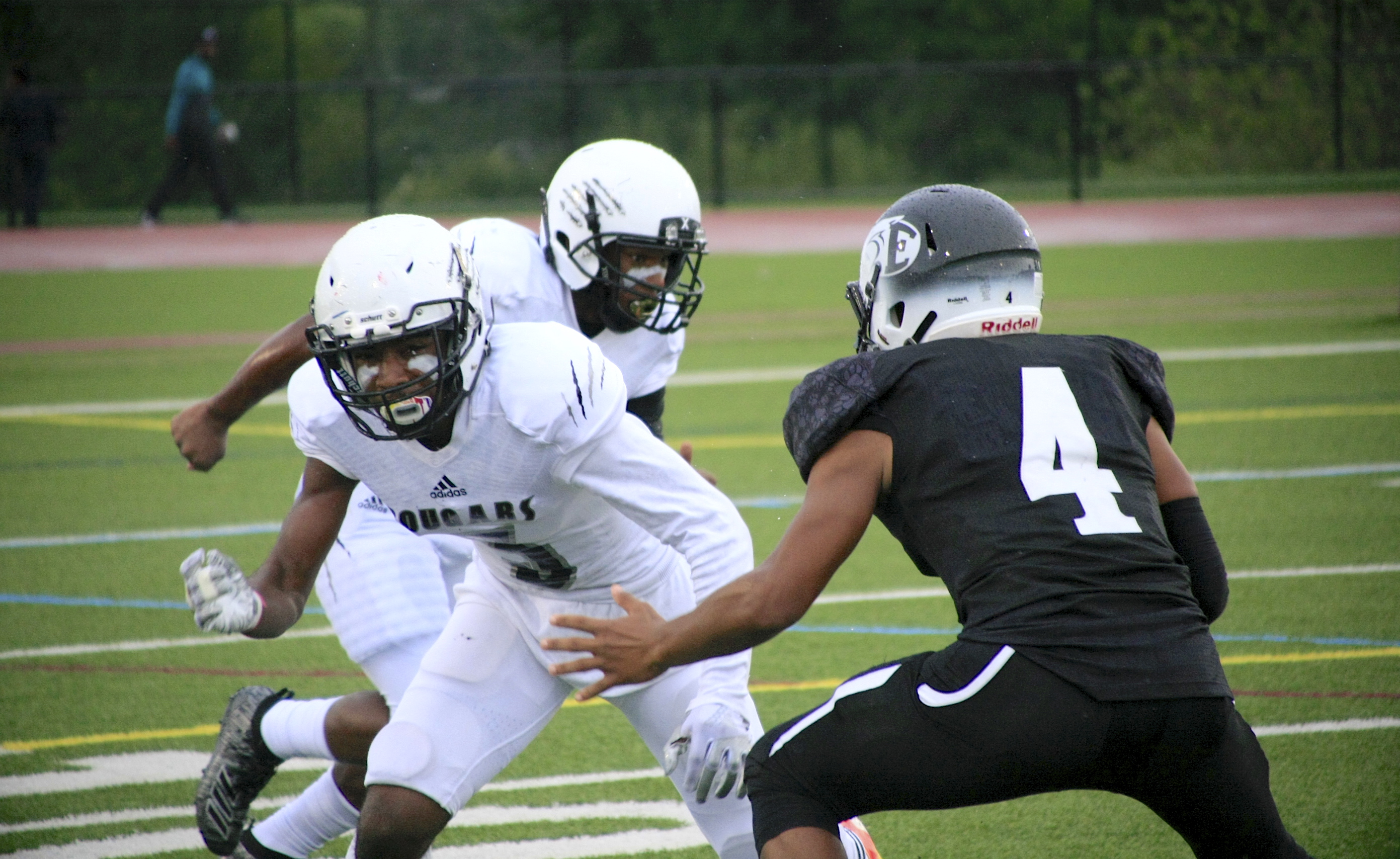 Harrisburg defeats CD East Saturday in football - pennlive.com