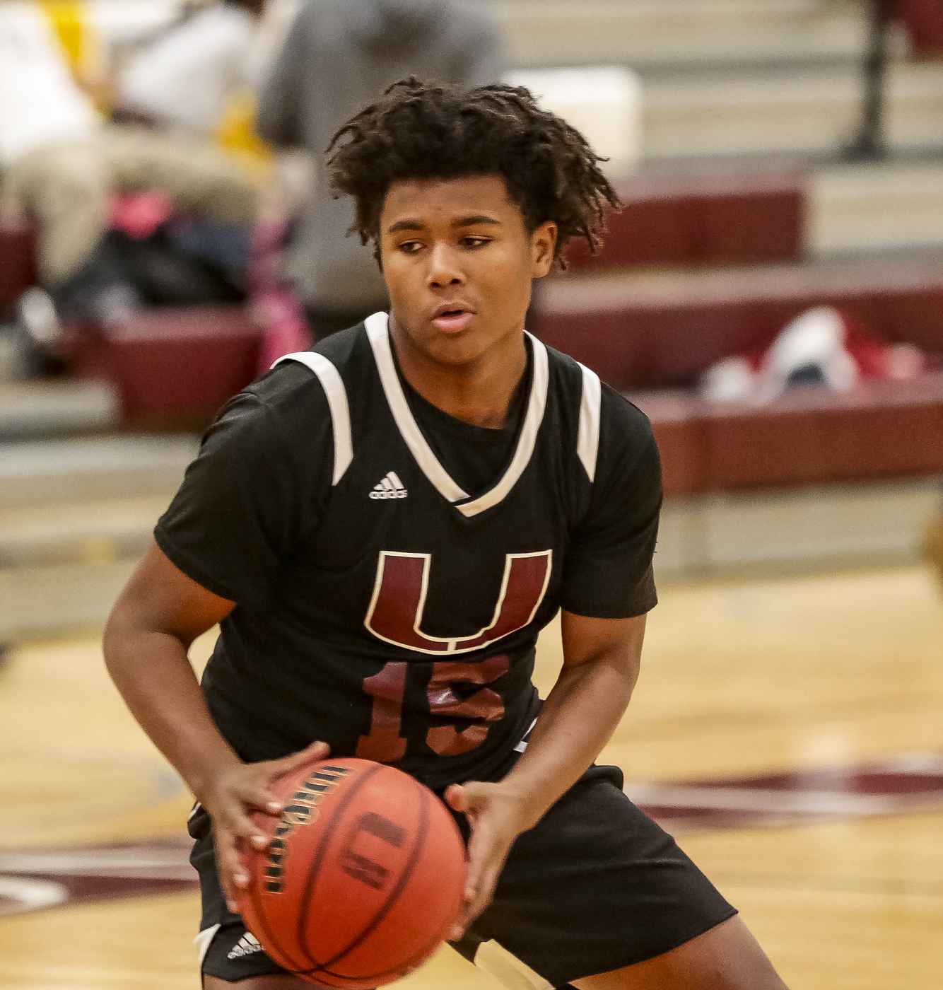 Boy's High School Basketball Linden Plays University - nj.com
