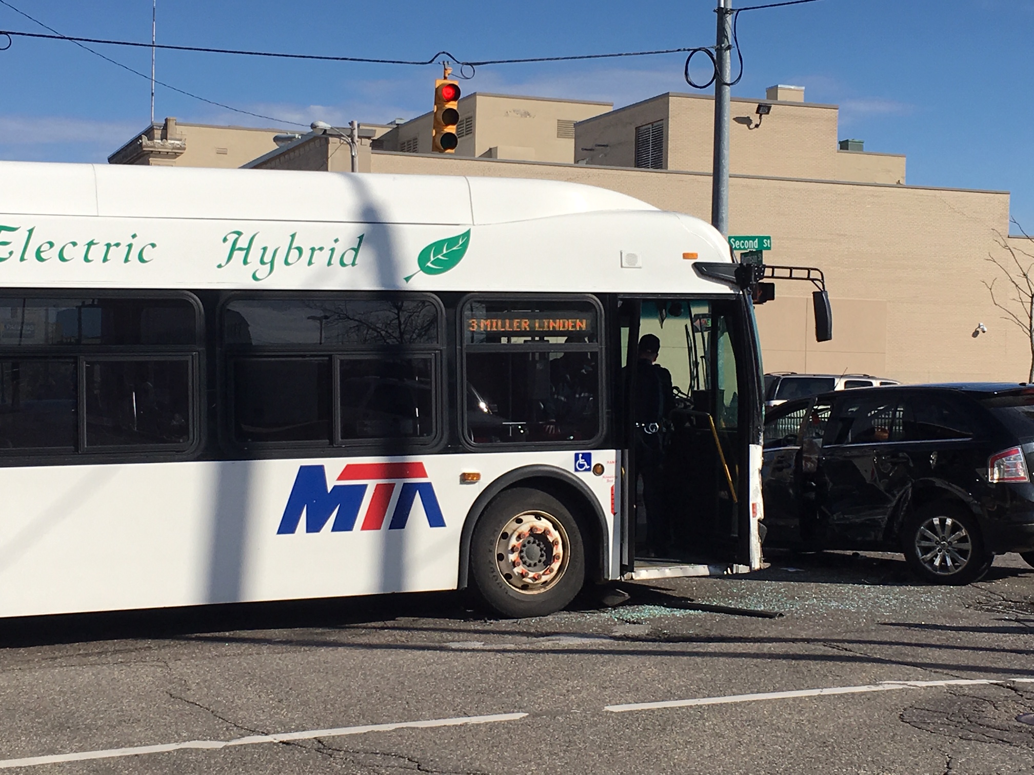 Crash in downtown Flint - mlive.com