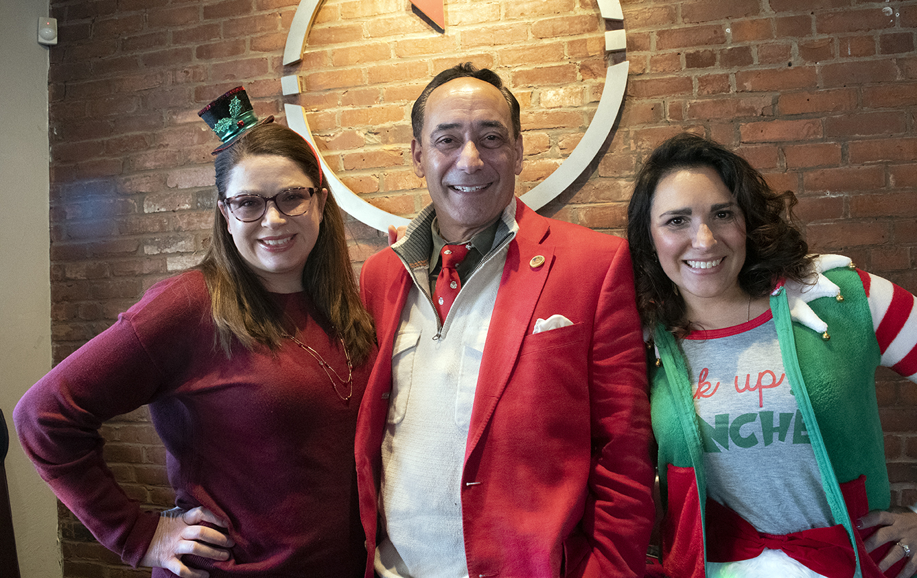 Santa Pub Crawl in Worcester's Canal District - masslive.com