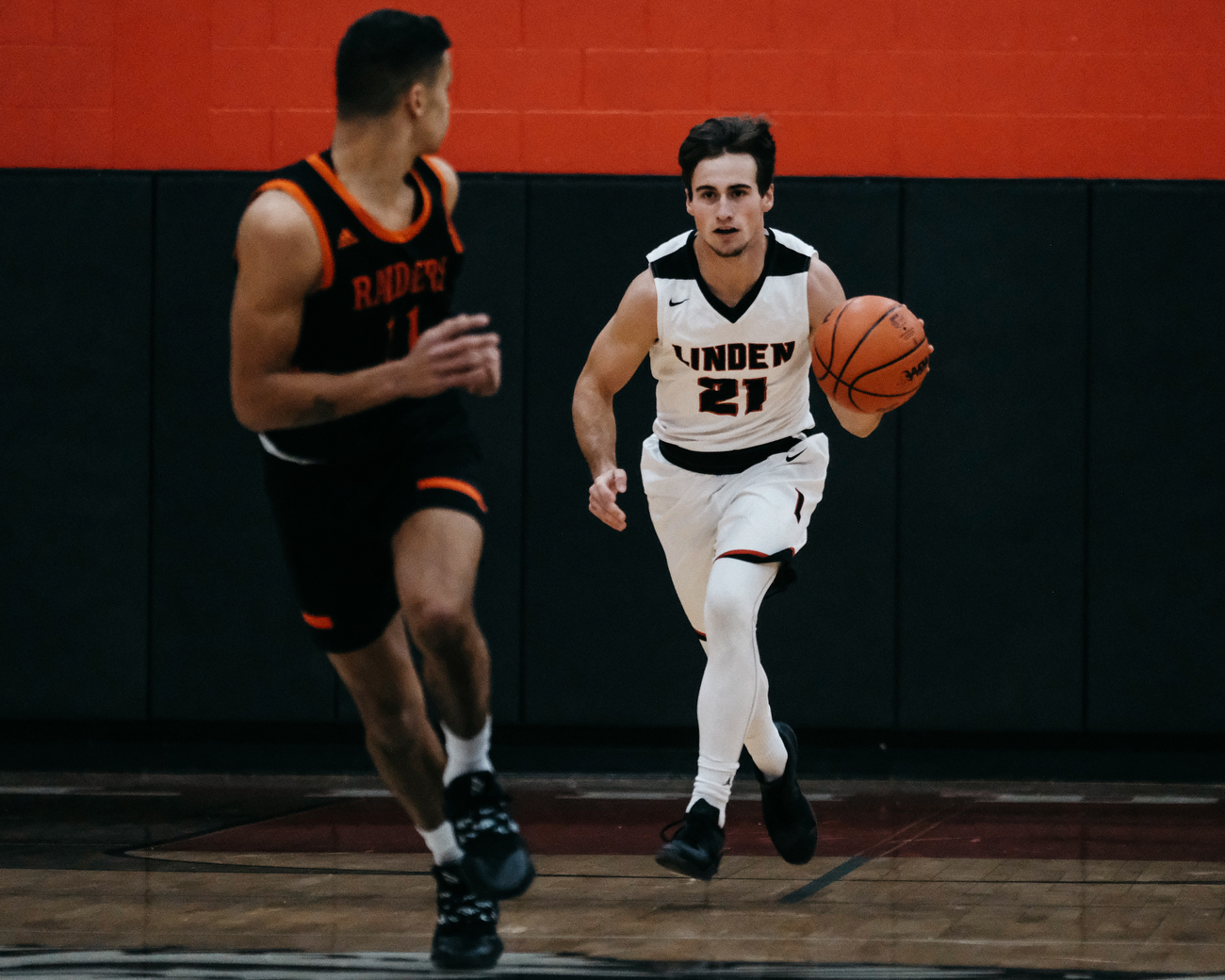 Linden boys basketball defeats Flushing 75-35 - mlive.com