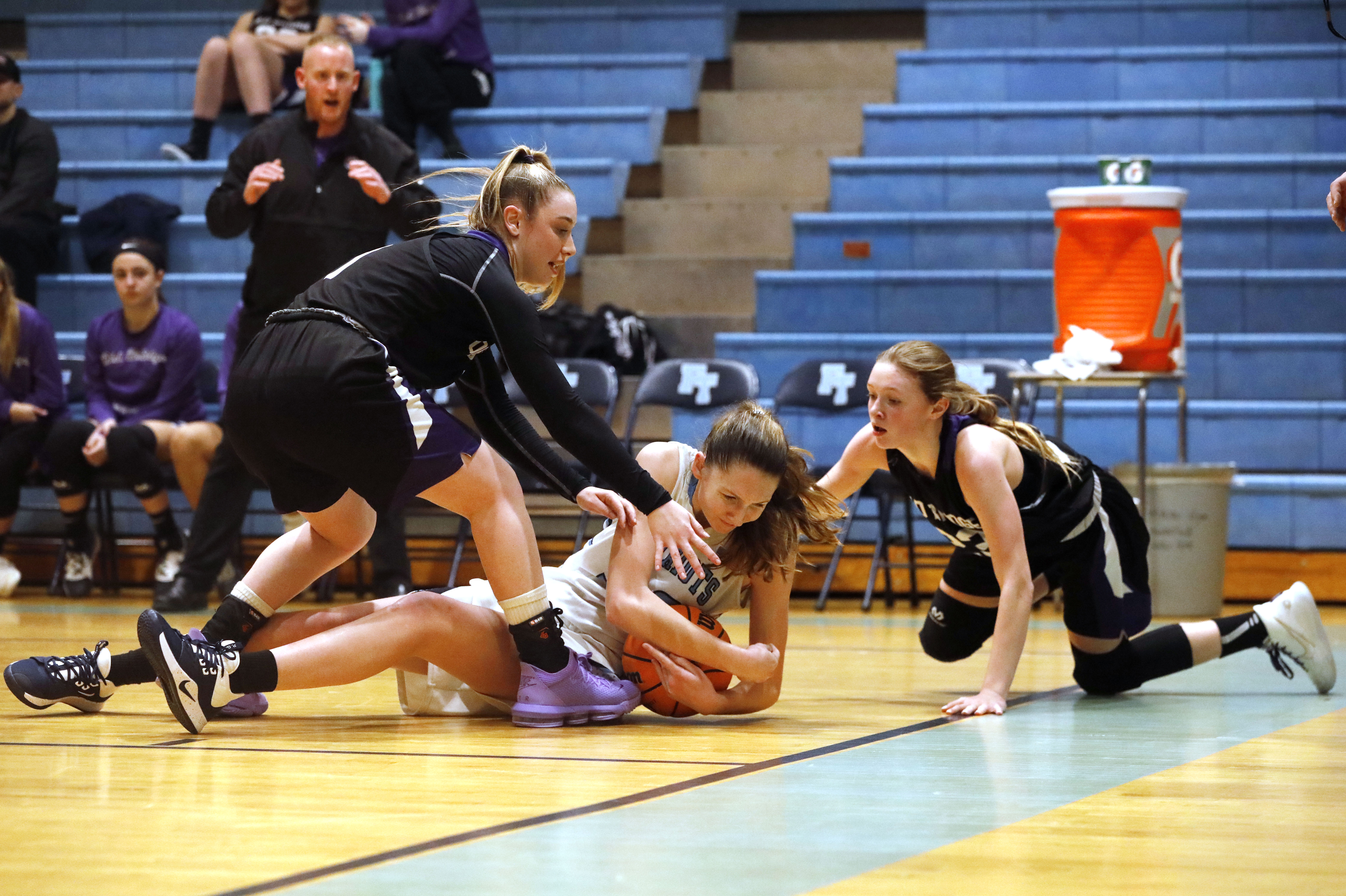 Girls Basketball: Freehold Township defeats Old Bridge - nj.com