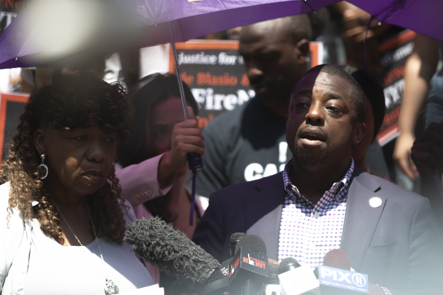Eric Garner family and supporters speak out after no federal charge for ...