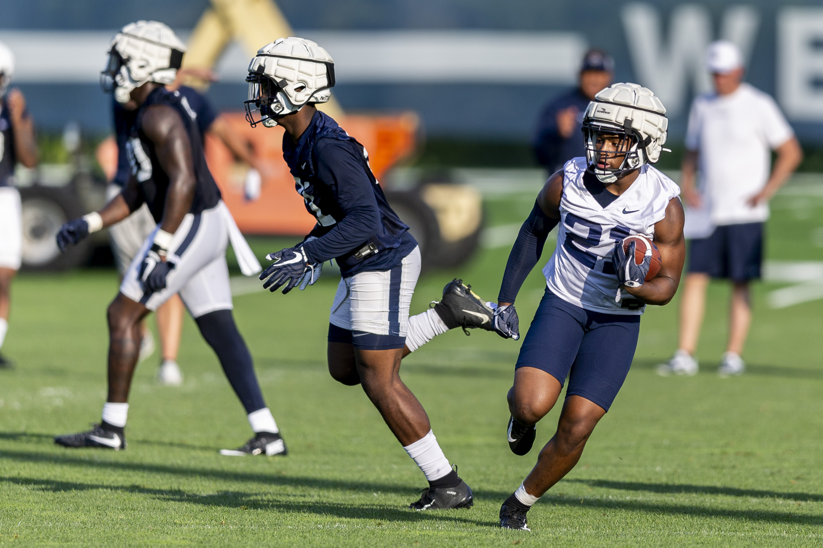 Scenes from the opening Penn State football practice, part 3 - pennlive.com