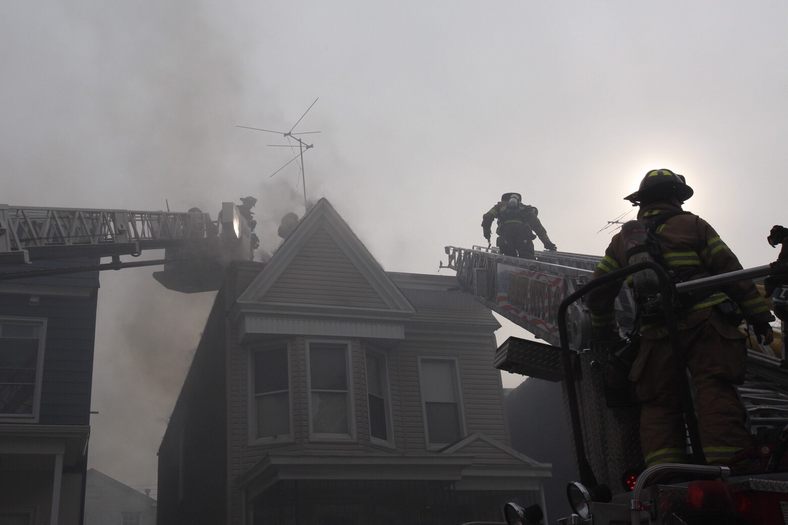 2-alarm blaze on Clinton Avenue, Jersey City, March 24, 2019 - nj.com