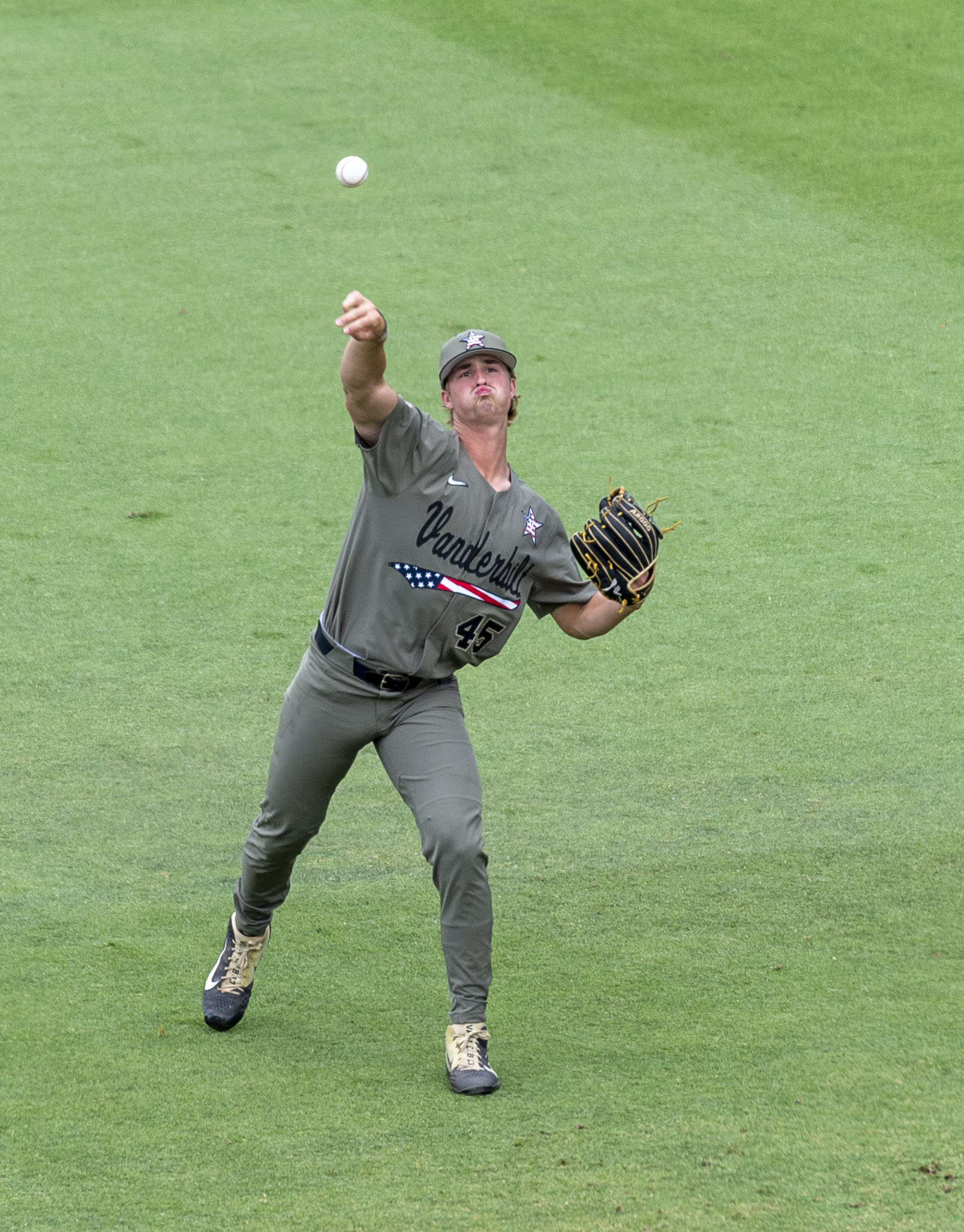 SEC Baseball Tournament: Championship game between Ole Miss and ...