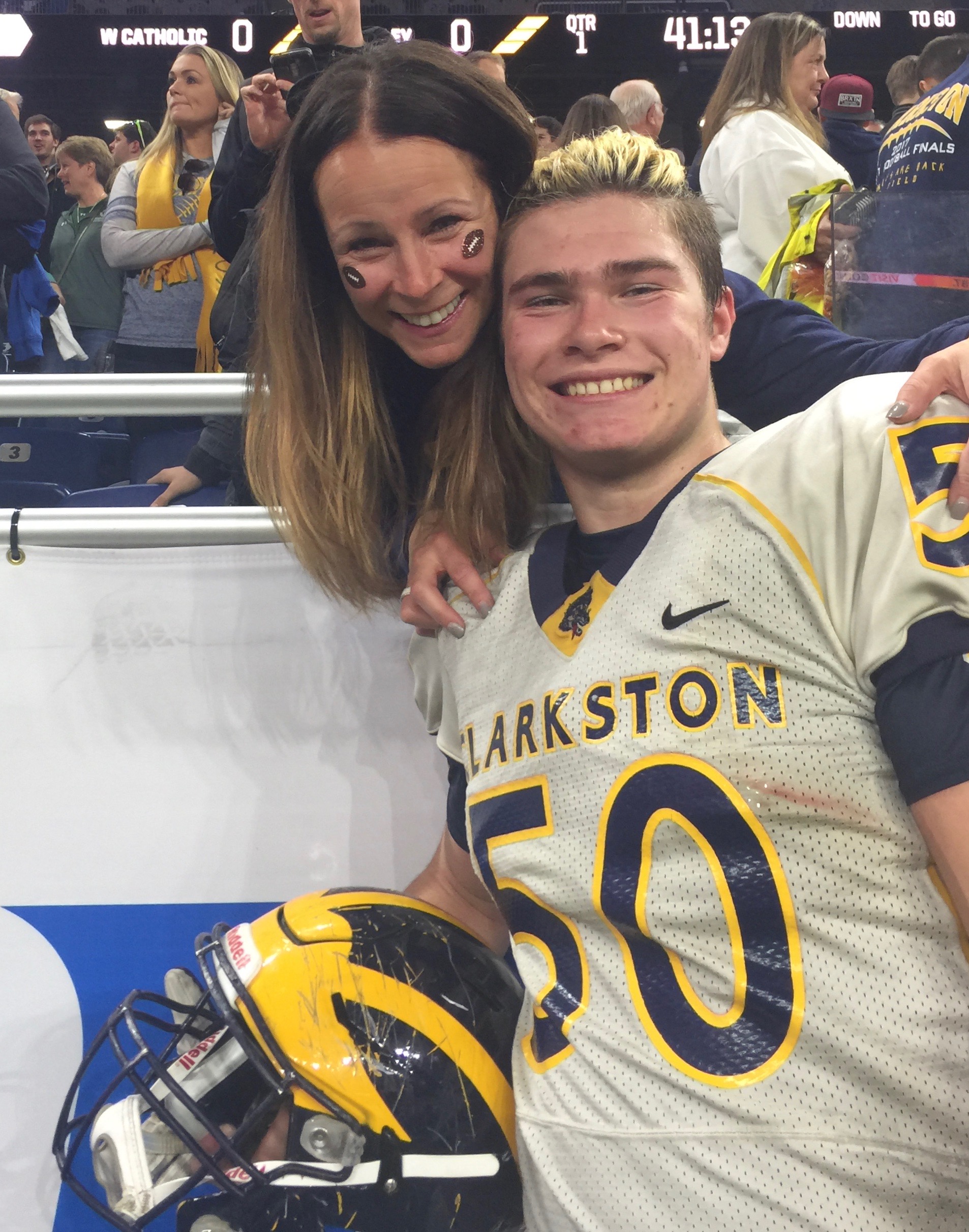 Photos of Clarkston lineman Rocco Spindler - mlive.com