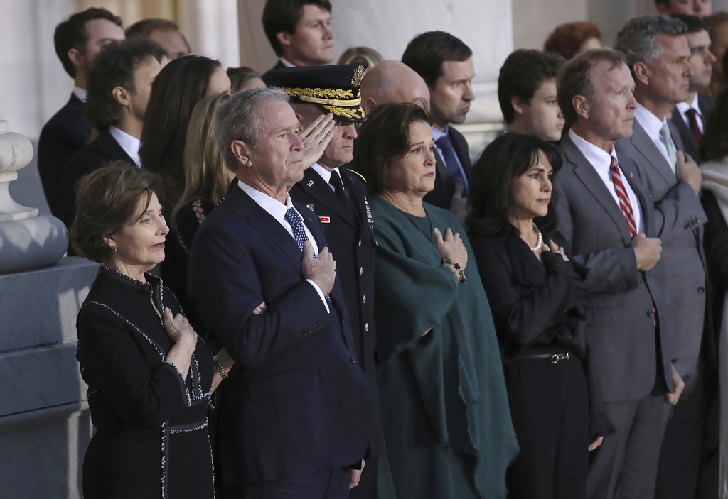President George H.W. Bush lies in state - silive.com