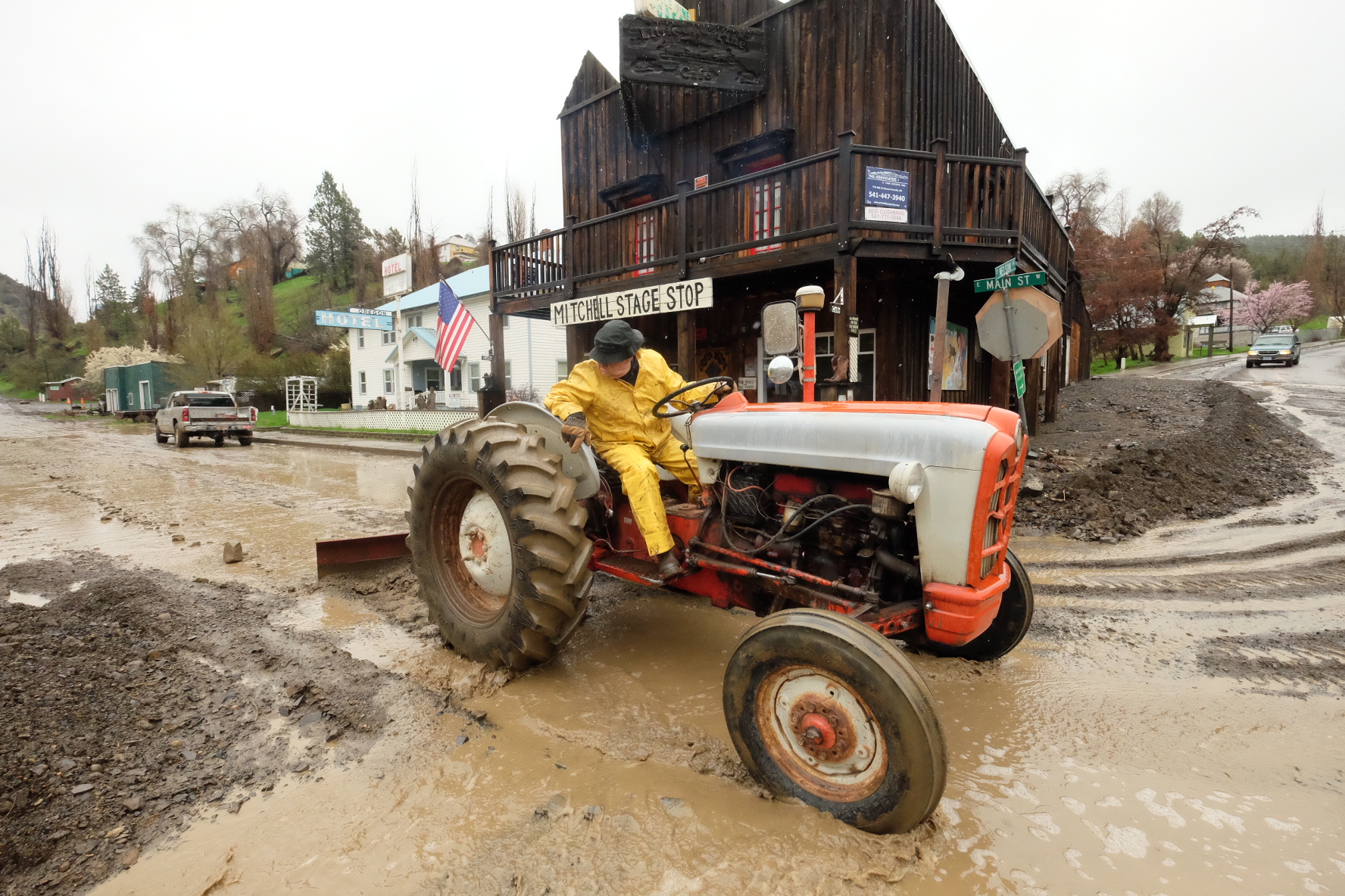 City of Mitchell inundated by flash flood - oregonlive.com