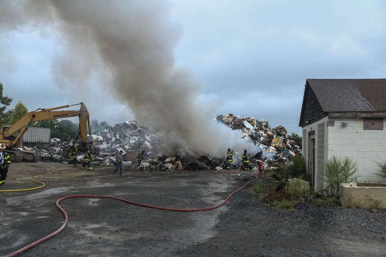 Salvage yard fire sends thick smoke into the air - lehighvalleylive.com