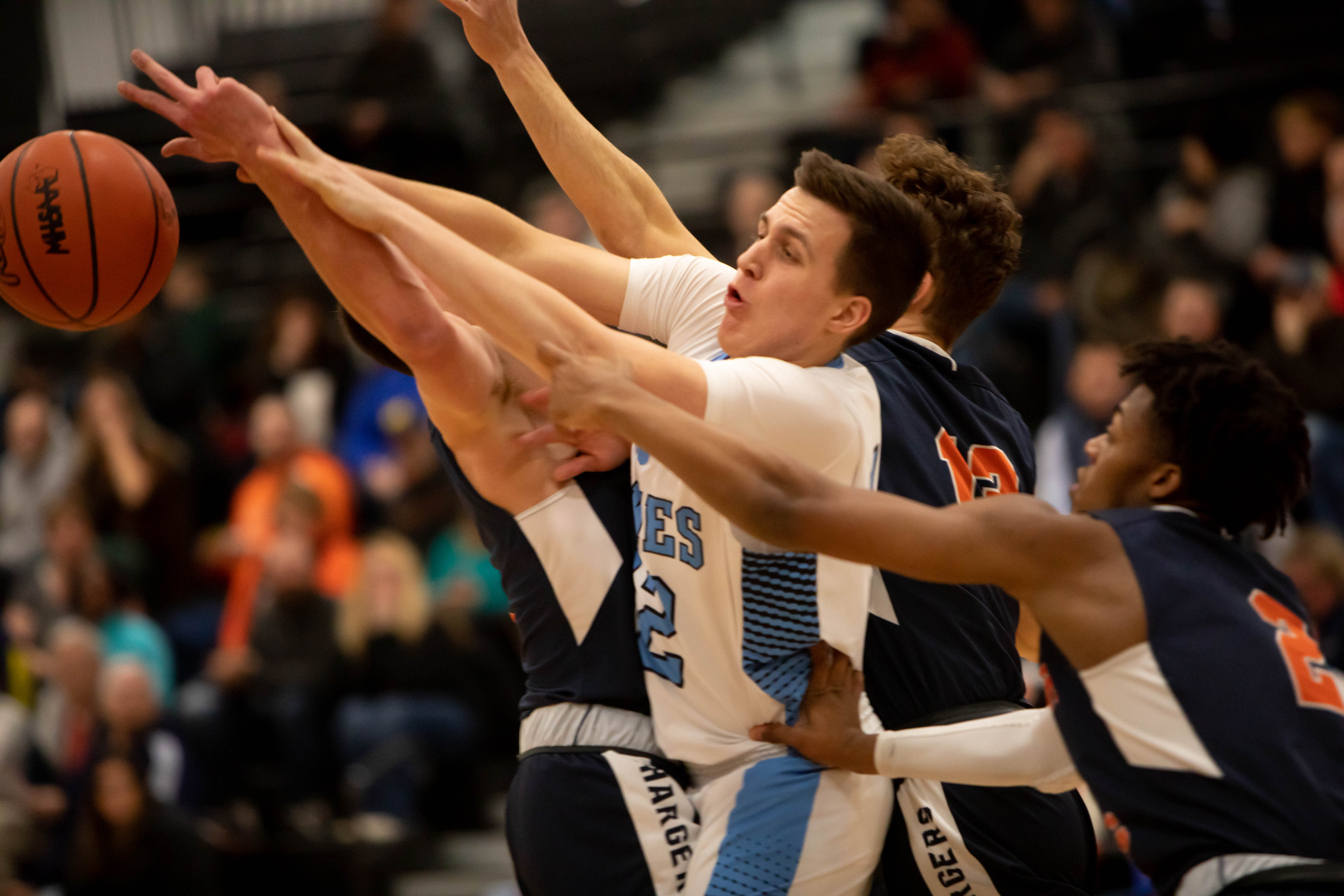 Flint Powers Catholic beats Garber to advance in Michigan high school ...